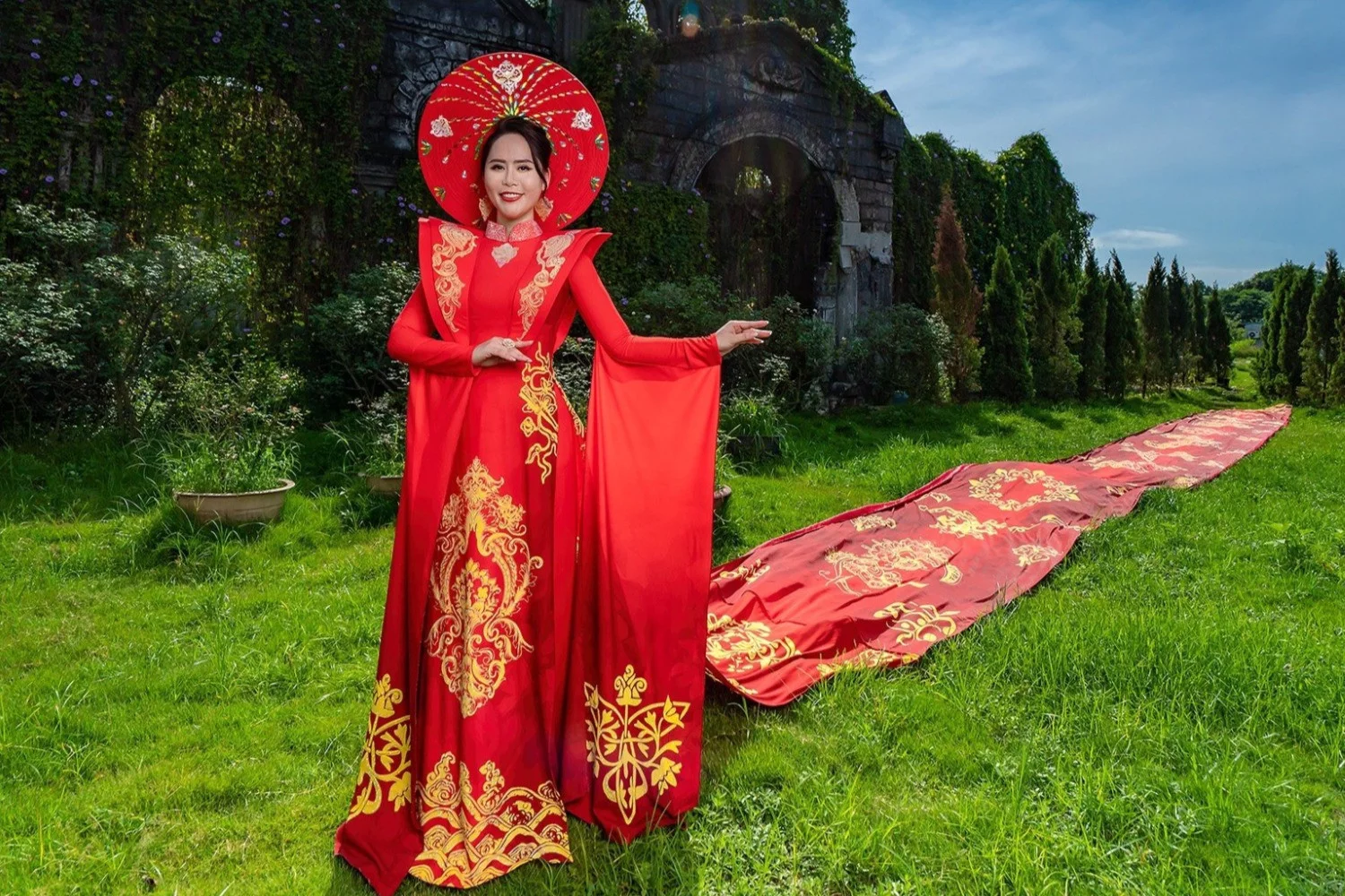Capturing Memories: The Rise of Traditional Vietnamese Photo Booths in ...
